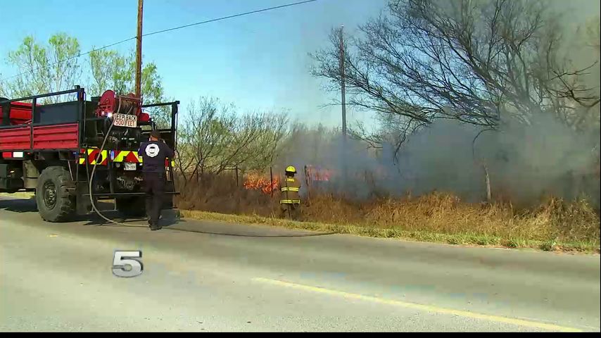 Firefighters battle multiple blazes in Mid-Valley Firefighters battle multiple blazes in Mid-Valley