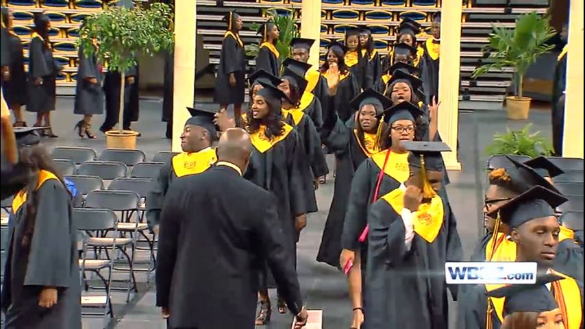 Scotlandville High honors 17-year-old cancer victim at graduation ceremony