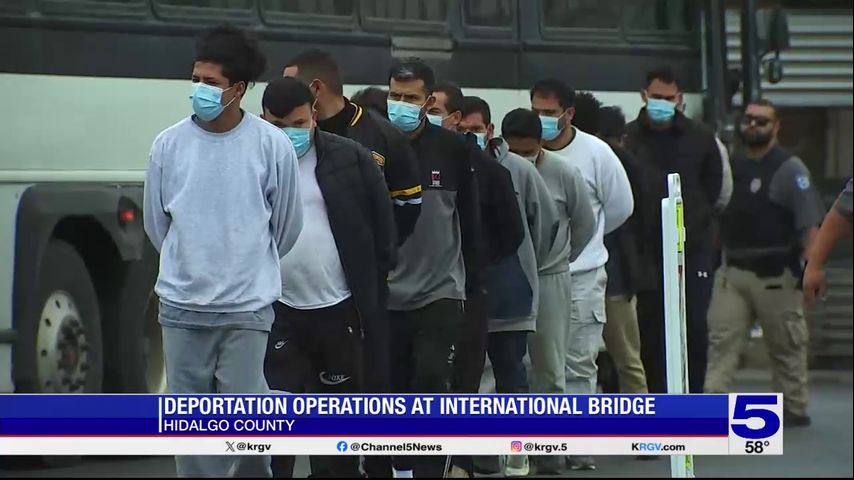 Dozens of deported migrants handed over Mexican immigration officials ...