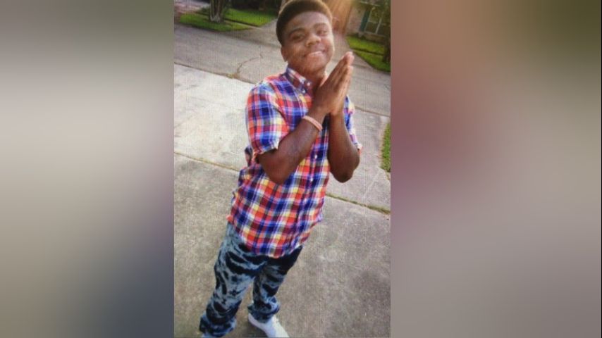 Baton Rouge teen accused in fatal shooting of 18-year-old pleads not guilty