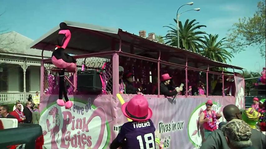 Thousands gather the streets for the 40th Spanish Town parade