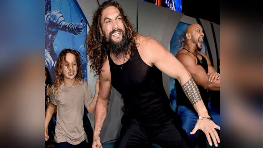 'Aquaman' star Jason Momoa performs Haka dance at movie's premiere