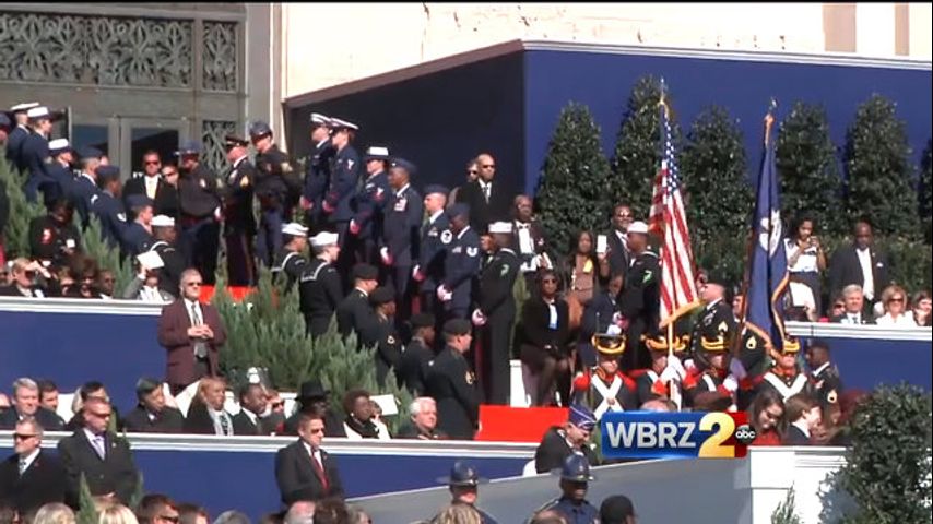 Thousands pack the State Capitol to welcome Edwards