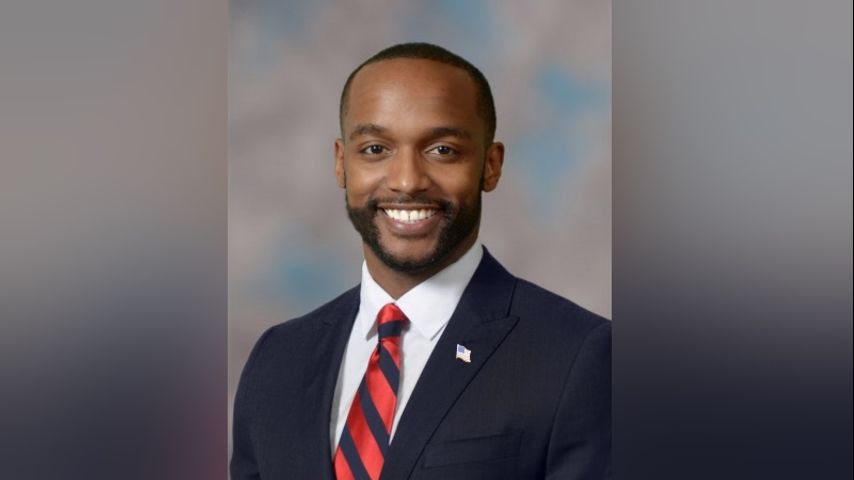 Adrian Perkins defeats incumbent to become Shreveport mayor