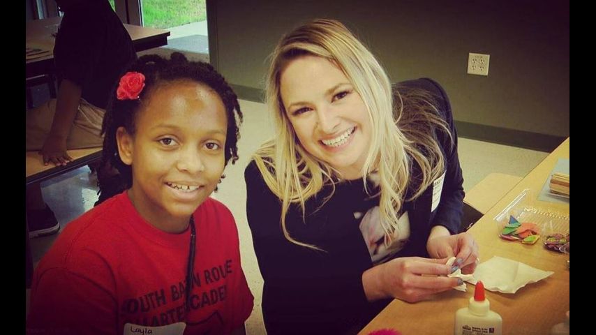 WBRZ's traffic reporter Ashley Fruge' dances for charity