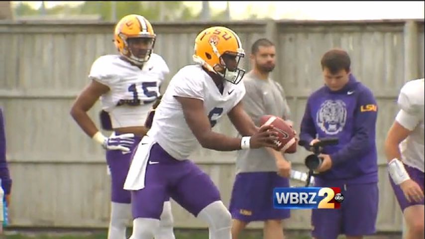 Former LSU QB Brandon Harris commits to UNC