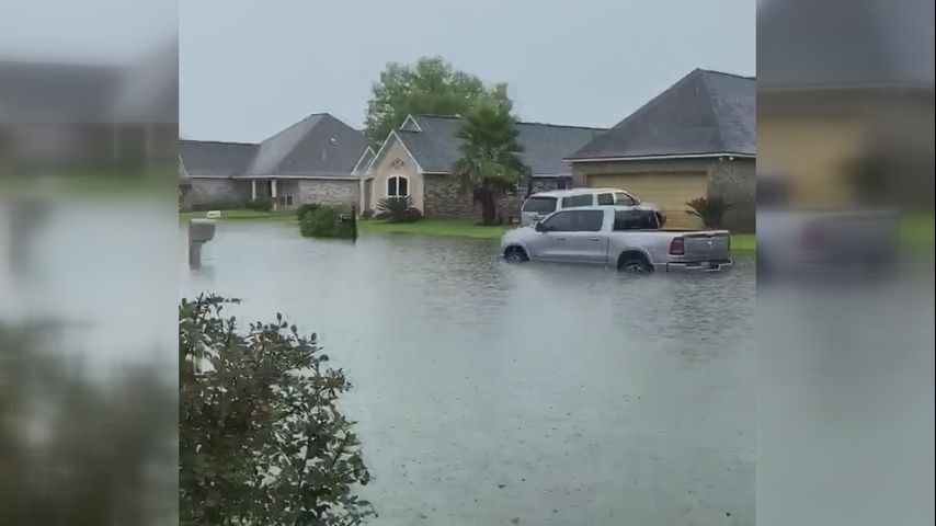 Street flooding in Baton Rouge Monday