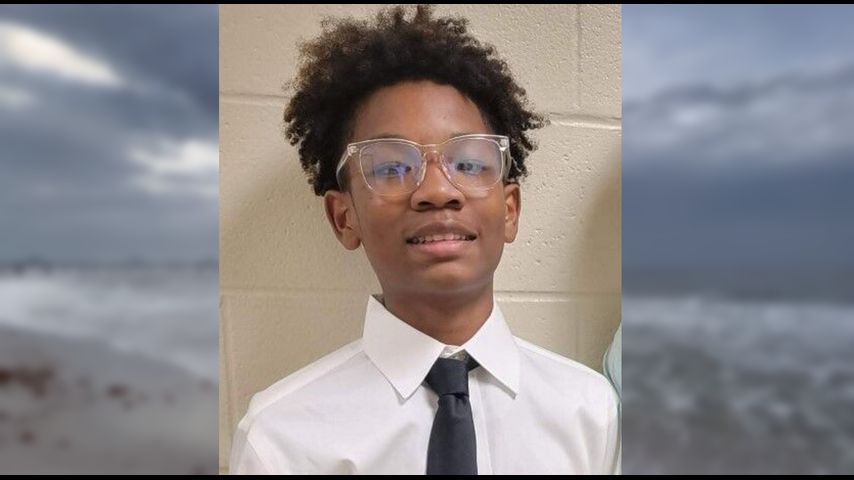 Classmates honoring Baton Rouge teen who went missing in rip current