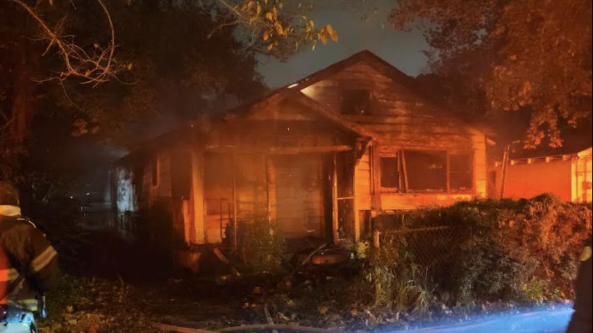 Arson at vacant house began to spread to adjacent home before fire ...
