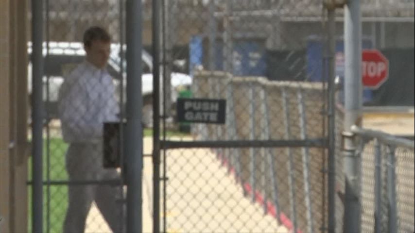 WATCH: Matthew Naquin leaves jail, ignores WBRZ's Brandi B Harris